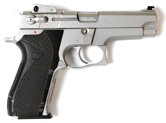 SMITH & WESSON 5906 STAINLESS For Sale - Price and Used Value - Blue ...